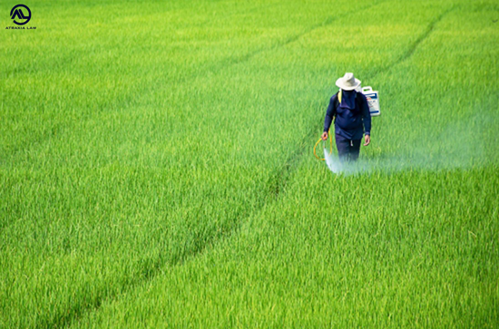 Paraquat Is Also Known in the U.S. as Helmquat 3SL | Atraxia Law